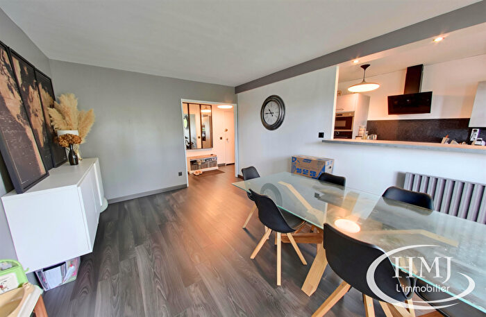 Appartement 4 pièces à louer à Évry