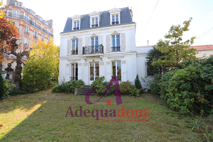 Maison à vendre - Colombes, Les Vallées - 7 pièces - 4 chambres