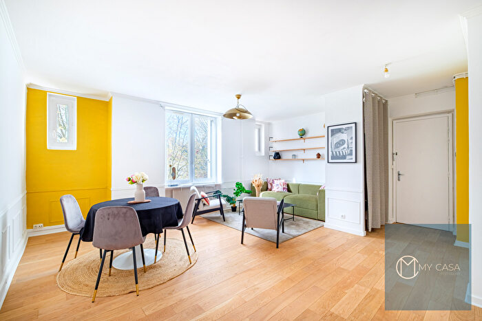 Appartement à vendre - Lyon e , Vaise, Rochecardon - 4 pièces - 3 chambres