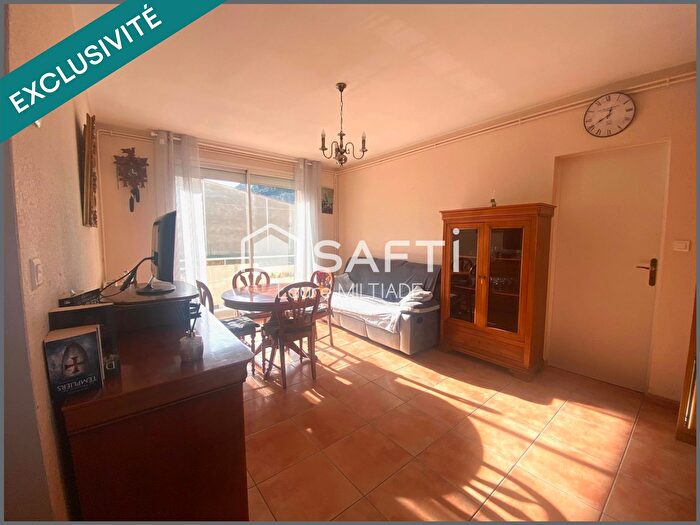 Appartement à vendre - Foix - 4 pièces - 3 chambres