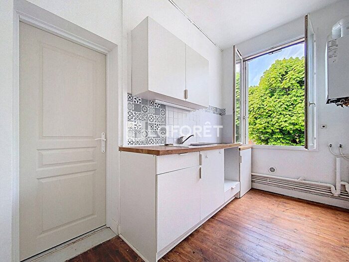 Appartement 2 pièces à Centre Ville, Saint-Aubin-lès-Elbeuf, à louer