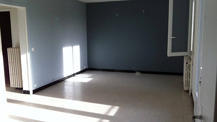 Appartement à louer - Centre Ville, Nogent-sur-Oise - 2 pièces - 1 chambre