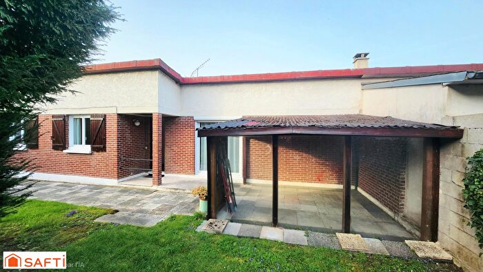 Maison à vendre - Freneuse - 4 pièces - 3 chambres