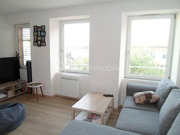 Appartement 2 pièces à Faubourg-Mont Bart, Montbéliard, à louer