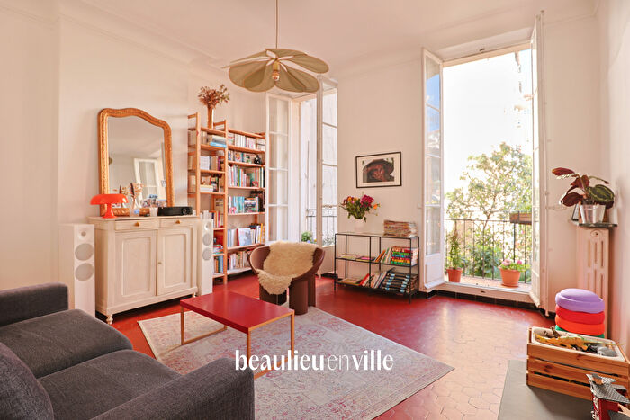 Appartement à vendre - Marseille er , Chapitre - 5 pièces - 3 chambres