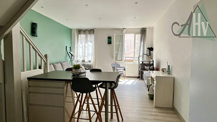 Appartement à vendre - Provins - 4 pièces - 2 chambres