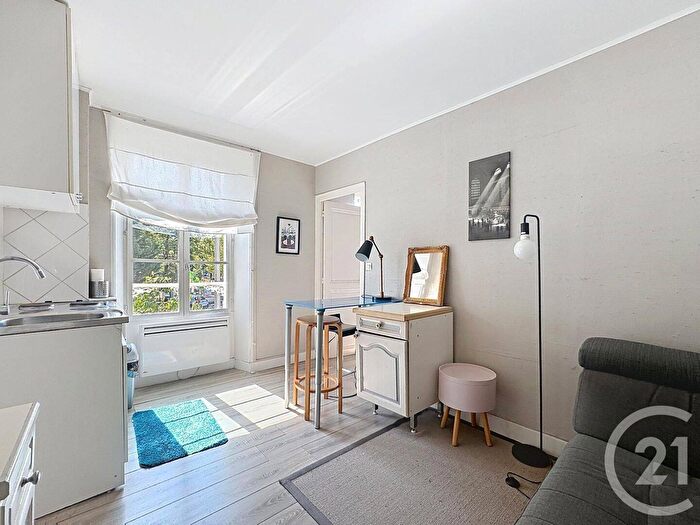 Melun : Appartement 2 pièces à louer