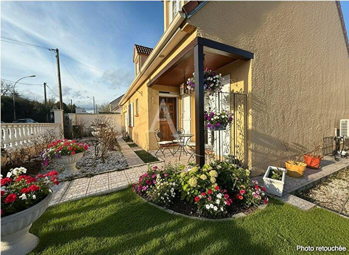 Maison 5 pièces à vendre à Meaux, Val Fleuri