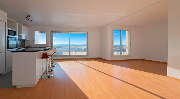 Appartement à vendre - Issy-les-Moulineaux, Les Iles, La Ferme - 5 pièces - 3 chambres