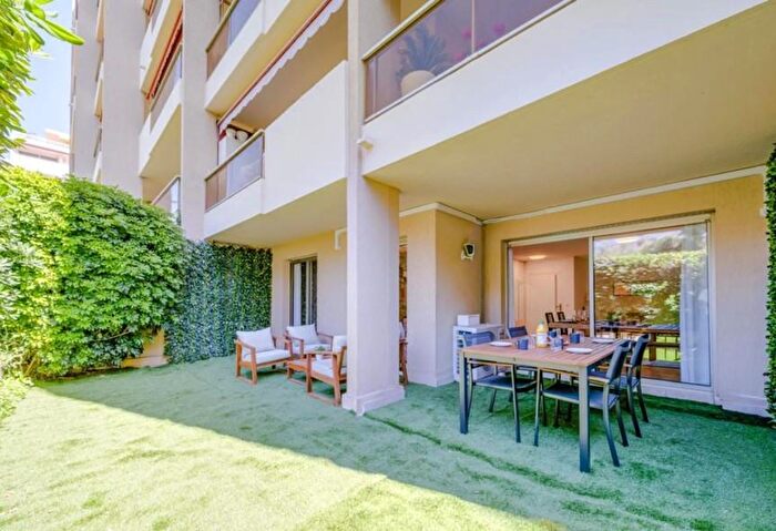 Nice, Madeleine - Appartement 2 pièces à vendre