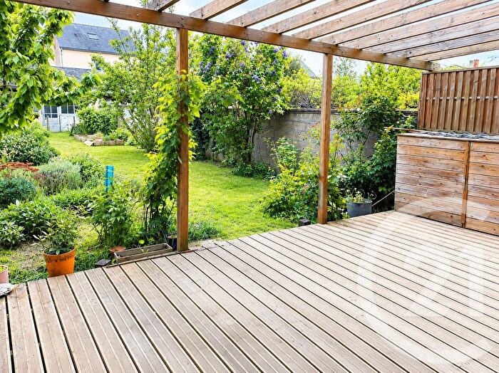 Blois, Vienne, Bas-Rivière : Maison 5 pièces à vendre