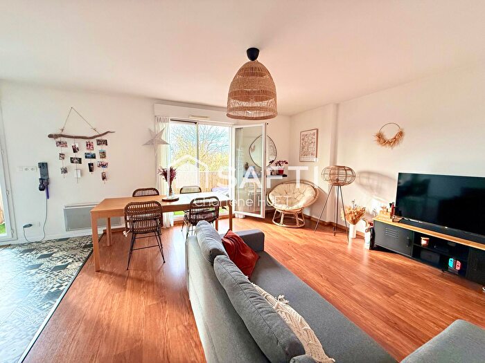 Appartement à vendre - Sainte-Luce-sur-Loire - 3 pièces - 2 chambres