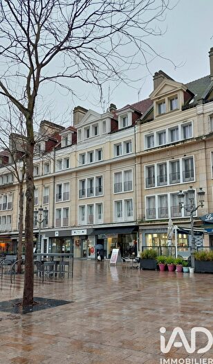Appartement à vendre - Beauvais, Centre-ville - 2 pièces - 1 chambre