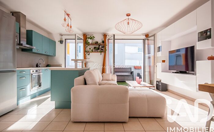 Appartement à vendre - Massy, Massy-Opéra, Petit Massy, La Paix, Les Champarts - 3 pièces - 2 chambres