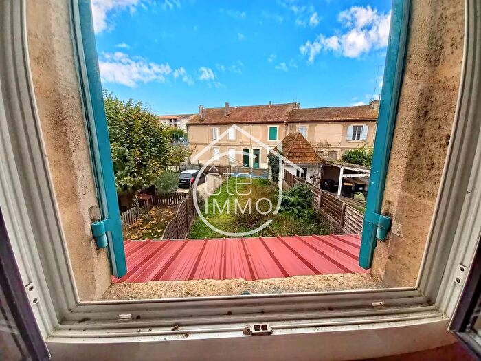 Maison à vendre - Sainte-Foy-la-Grande - 7 pièces - 3 chambres