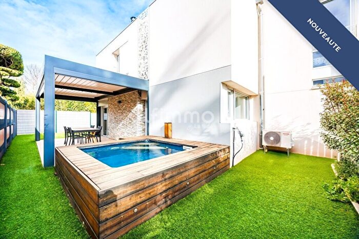 Maison à vendre - Marseille e , Saint-Julien - 4 pièces - 3 chambres