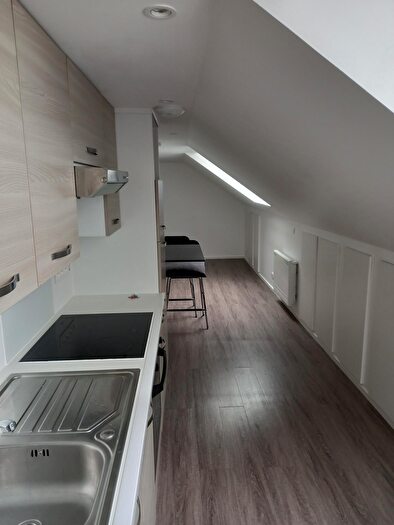 Appartement 1 pièce à louer à Vigneux-sur-Seine, Gros Buisson, Gare