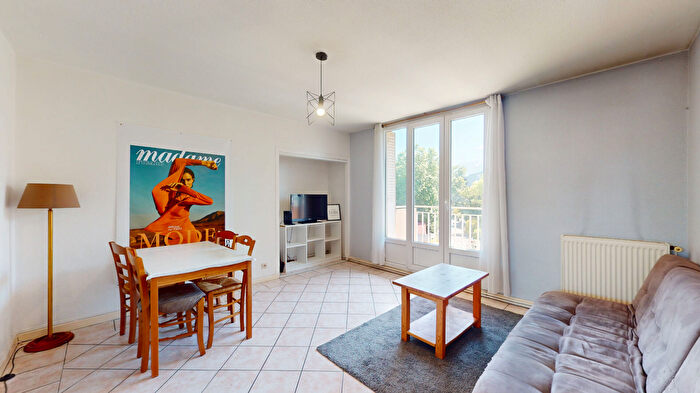 Appartement 4 pièces à vendre à Grenoble, Bajatière