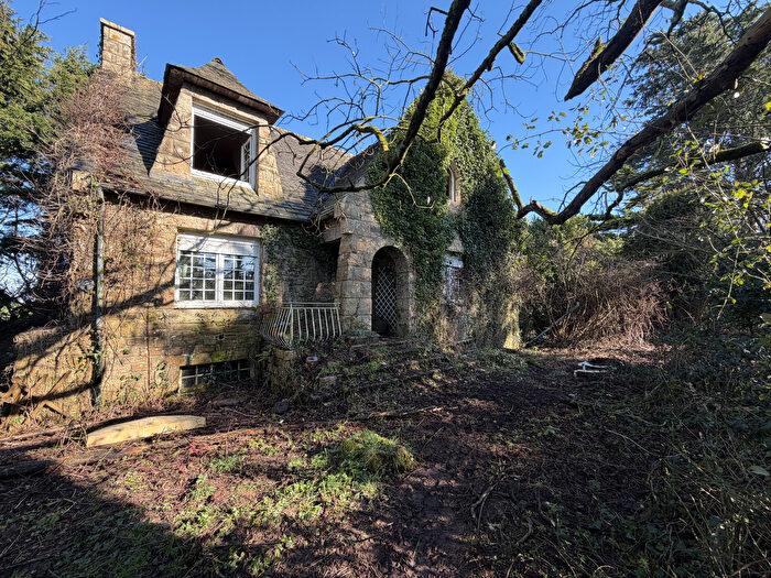 Maison à vendre - Plabennec - 8 pièces - 6 chambres