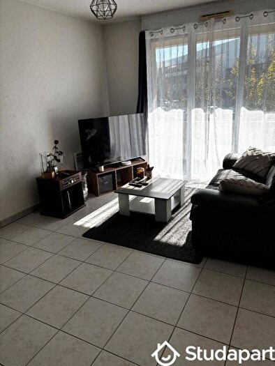 Appartement à louer - Saint Eloi-Touffenet-Breuil-Mingot, Poitiers - 2 pièces