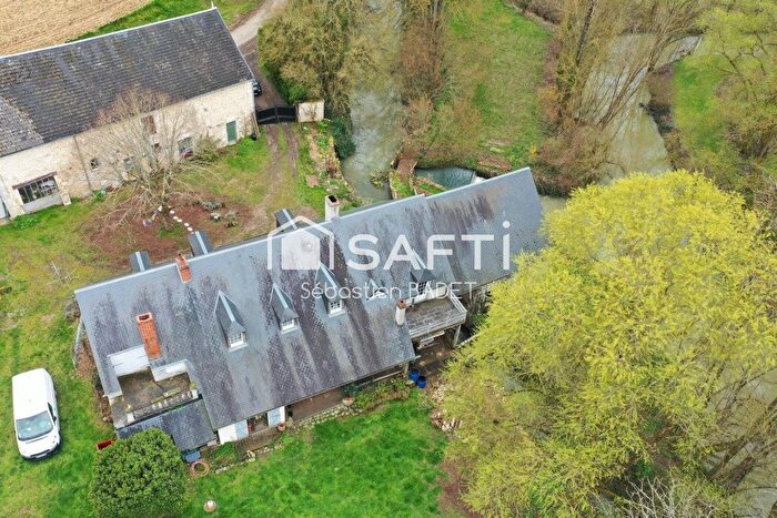 Maison à vendre - Meunet-Planches - 7 pièces - 5 chambres