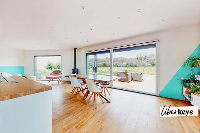 Maison à vendre - Ronel - 5 pièces - 4 chambres