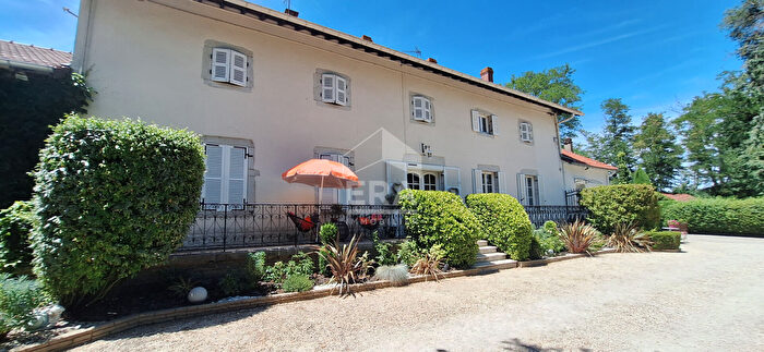 Maison 9 pièces à vendre à Bourg-en-Bresse, Croix Blanche, Près de Brou, Alagnier