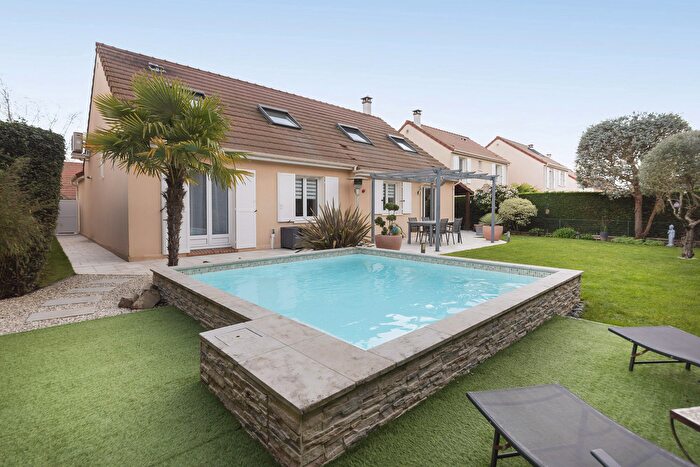 Maison à vendre - Nozay - 7 pièces - 5 chambres