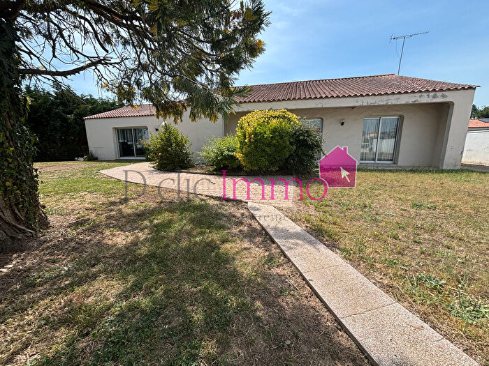 Maison 5 pièces à vendre à Saint-Christophe-du-Ligneron