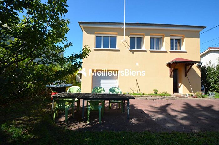 Caluire-et-Cuire, Cuire-le-bas, Cuire-le-Haut : Maison 6 pièces à vendre