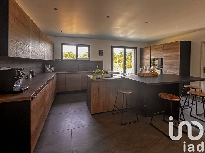 Maison à vendre - La Croisille - 7 pièces - 5 chambres