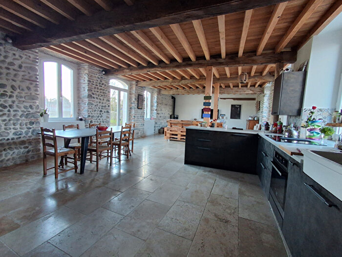 Maison à vendre - Artagnan - 5 pièces - 3 chambres