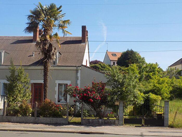Maison à vendre - Vierzon, Vieux-Domaine, Forges - 4 pièces - 3 chambres