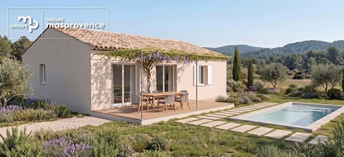 Maison 4 pièces à vendre à Roquebrune-sur-Argens, Les Fourques, Le Défens, Les Quatre Chemins