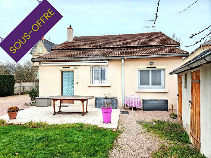 Maison à vendre - Lapalisse - 4 pièces - 3 chambres