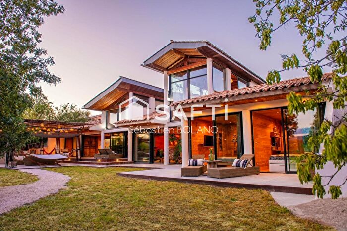 Maison à vendre - Sigean - 5 pièces - 3 chambres