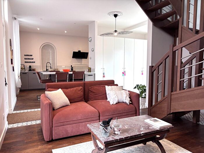 Maison 4 pièces à Dijon, à vendre