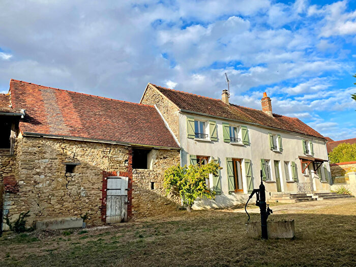 Maison 5 pièces à Dyé, à vendre