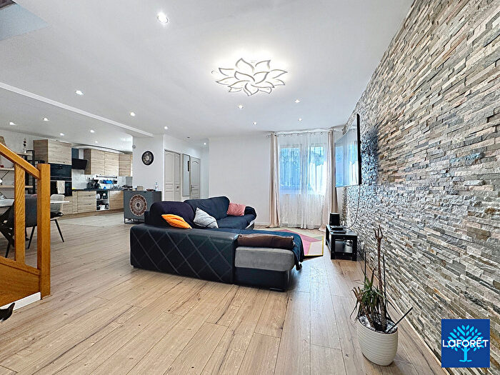 Neuilly-sur-Marne, Fauvettes Sud - Maison 5 pièces à vendre