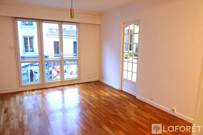 Appartement à louer - Les Perichets, Le Kremlin-Bicêtre - 2 pièces - 1 chambre