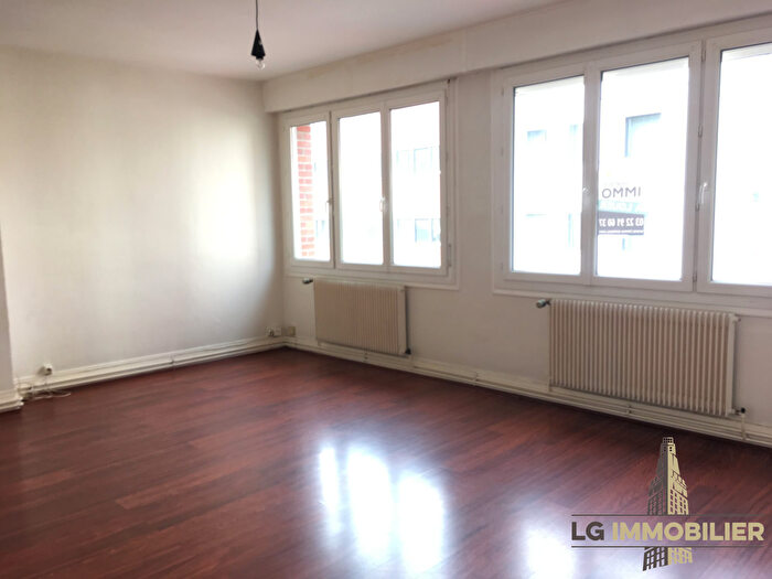 Appartement à louer - Amiens, Saint-Germain les Halles - 3 pièces - 2 chambres