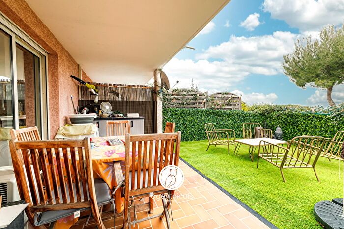 Appartement à vendre - Nice, Ventabrun - 4 pièces - 3 chambres