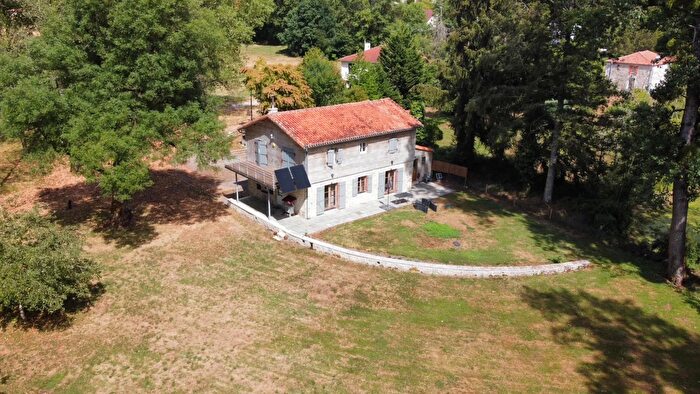 Maison 5 pièces à vendre à Saint-Laurent-de-Céris