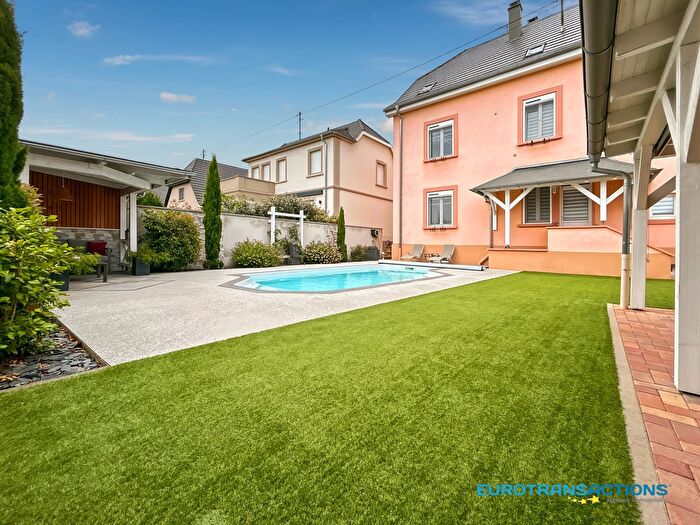 Maison 7 pièces à Bischwiller, Hanhoffen, Rebgarten, à vendre