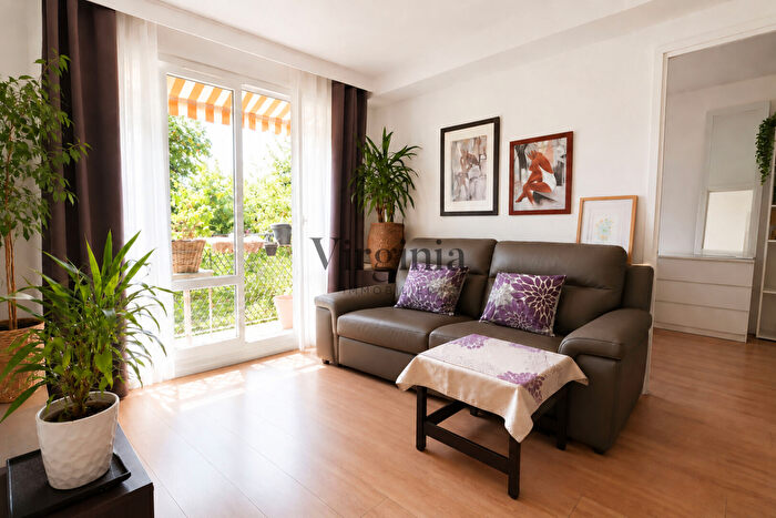 Appartement 3 pièces à vendre - Charenton-le-Pont, Pasteur, Saint-Pierre