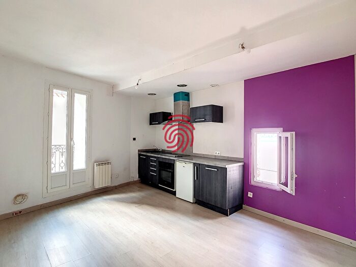Appartement à louer - Béziers, Centre-ville, Palais des Congrès, Garibaldi, Gambetta - 2 pièces - 1 chambre