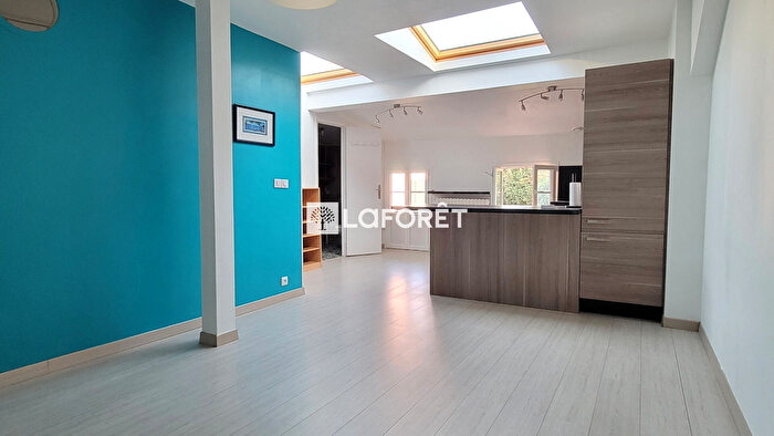 Appartement 2 pièces à Montmorency, Centre Montmorency, à vendre