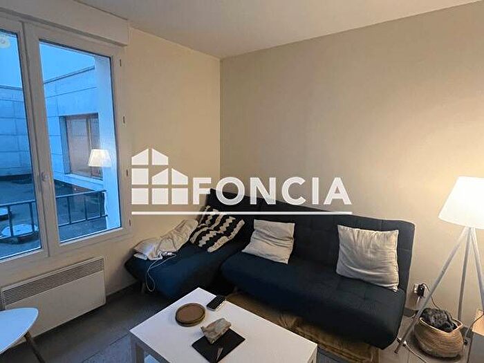 Appartement à louer - Saint Jean, Caen - 2 pièces - 1 chambre