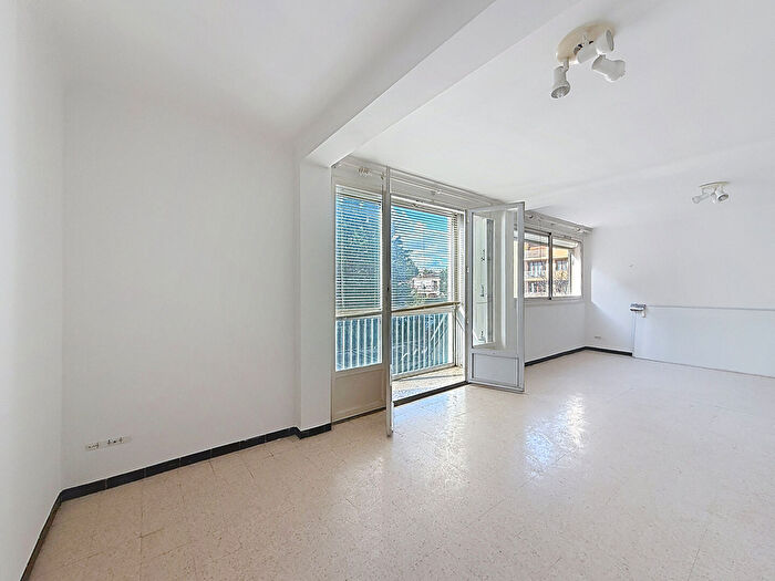 Appartement à vendre - Avignon, Rocade Sud - 5 pièces - 3 chambres