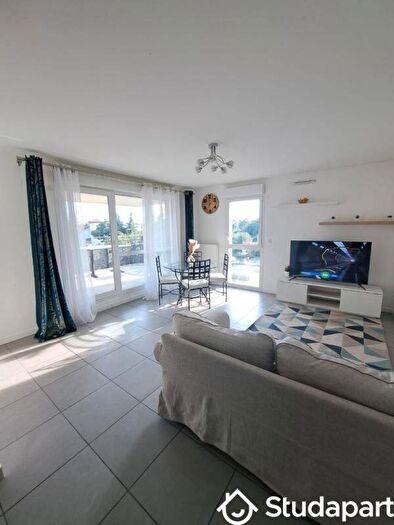 Appartement 4 pièces à louer - Les Minguettes-Amstrong, Vénissieux